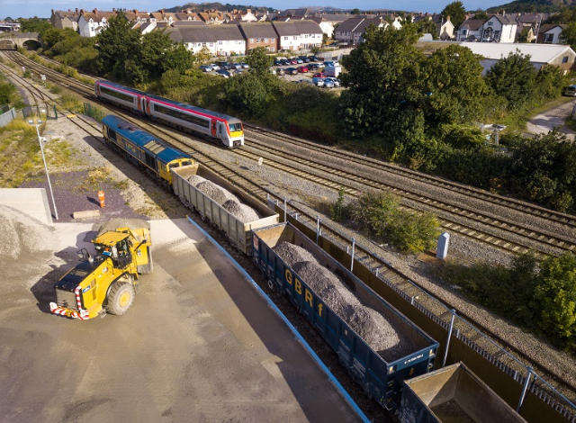 Breedon extends commitment to sustainable rail infrastructure - Breedon