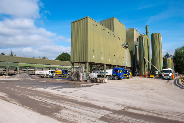 Breedon enhances Cloud Hill quarry with £870k asphalt site investment ...